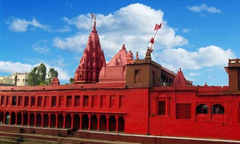 Famous Temples to Visit in Kashi