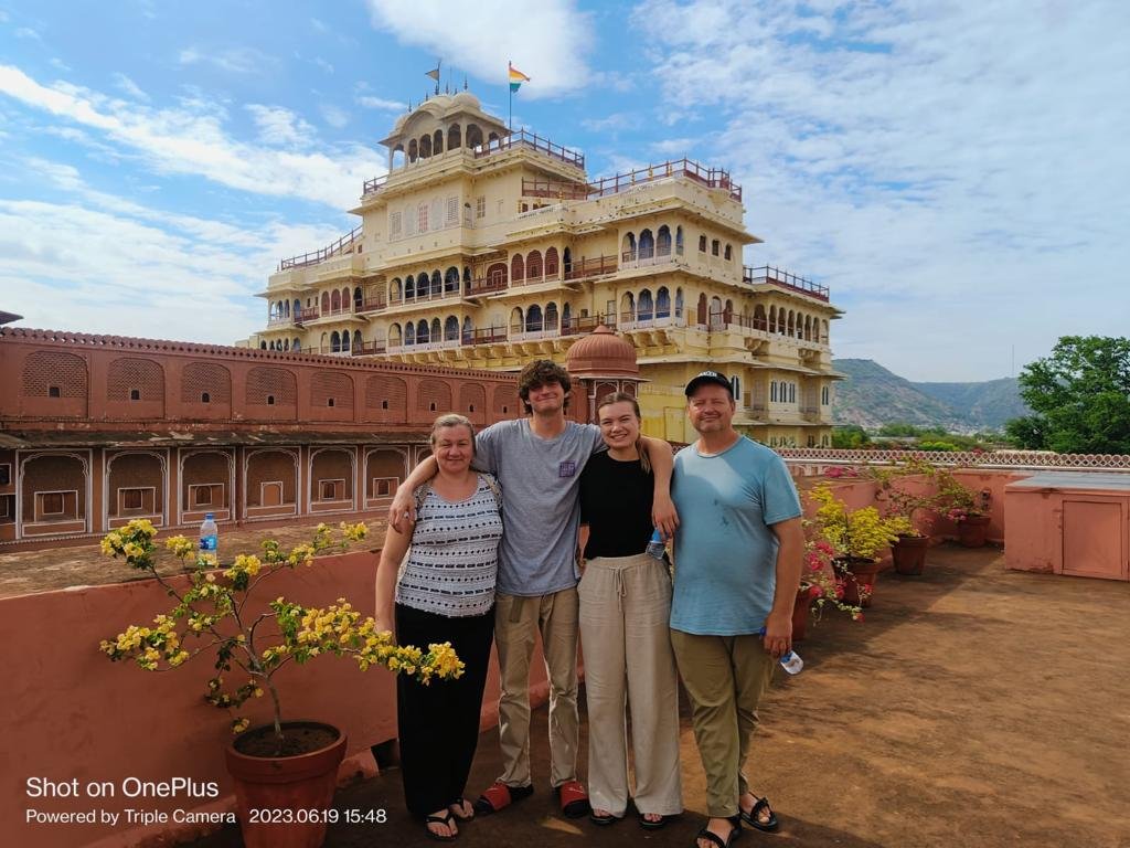 Date with Indian Tigers along with Golden Triangle tour| Golden ...